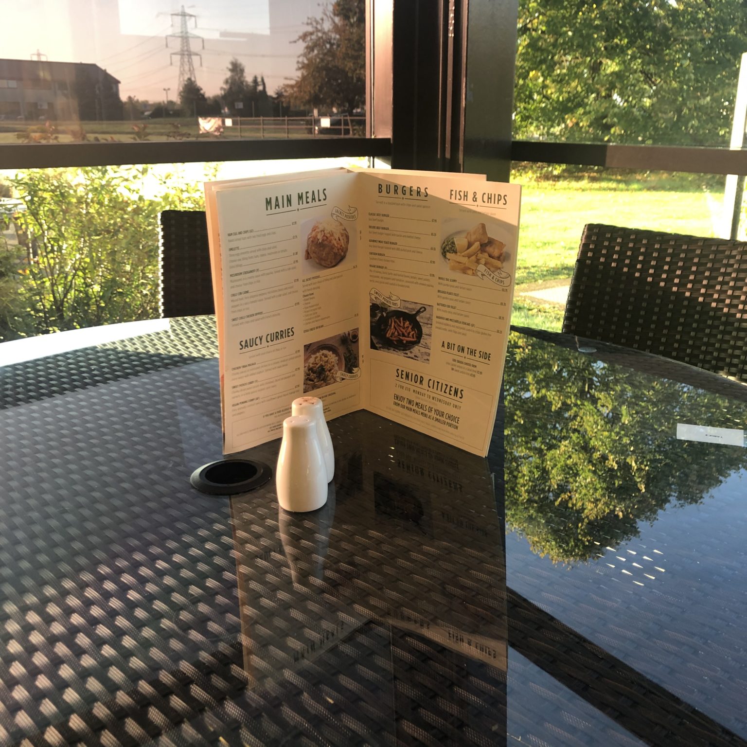 BGS Cafe – BG's Country Store & Cafe